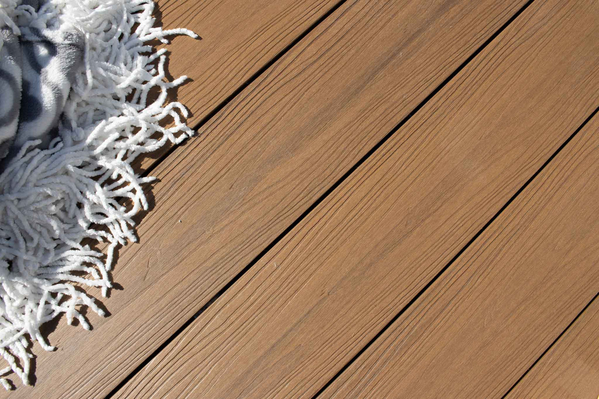 Luxxe™ | Woodgrain Composite Decking Board | Light Brown